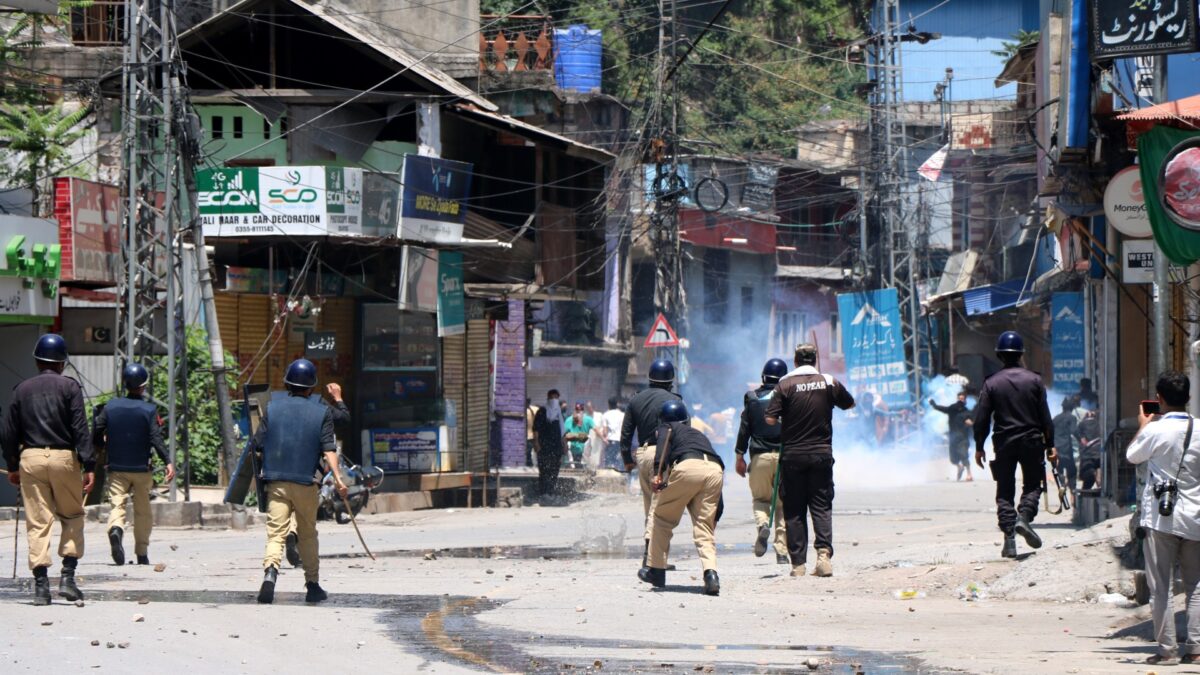 Pakistan Occupied Jammu & Kashmir on the boil after locals revolt ...